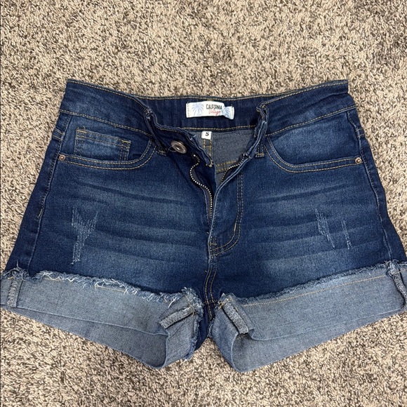 California Vintage | Shorts | Blue Jean Shorts With Frayed Hem And ...